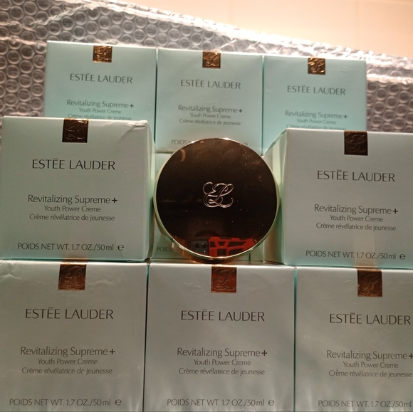 Estee Lauder | Skincare | Facial Rejuvenating Skin Cream | Poshmark